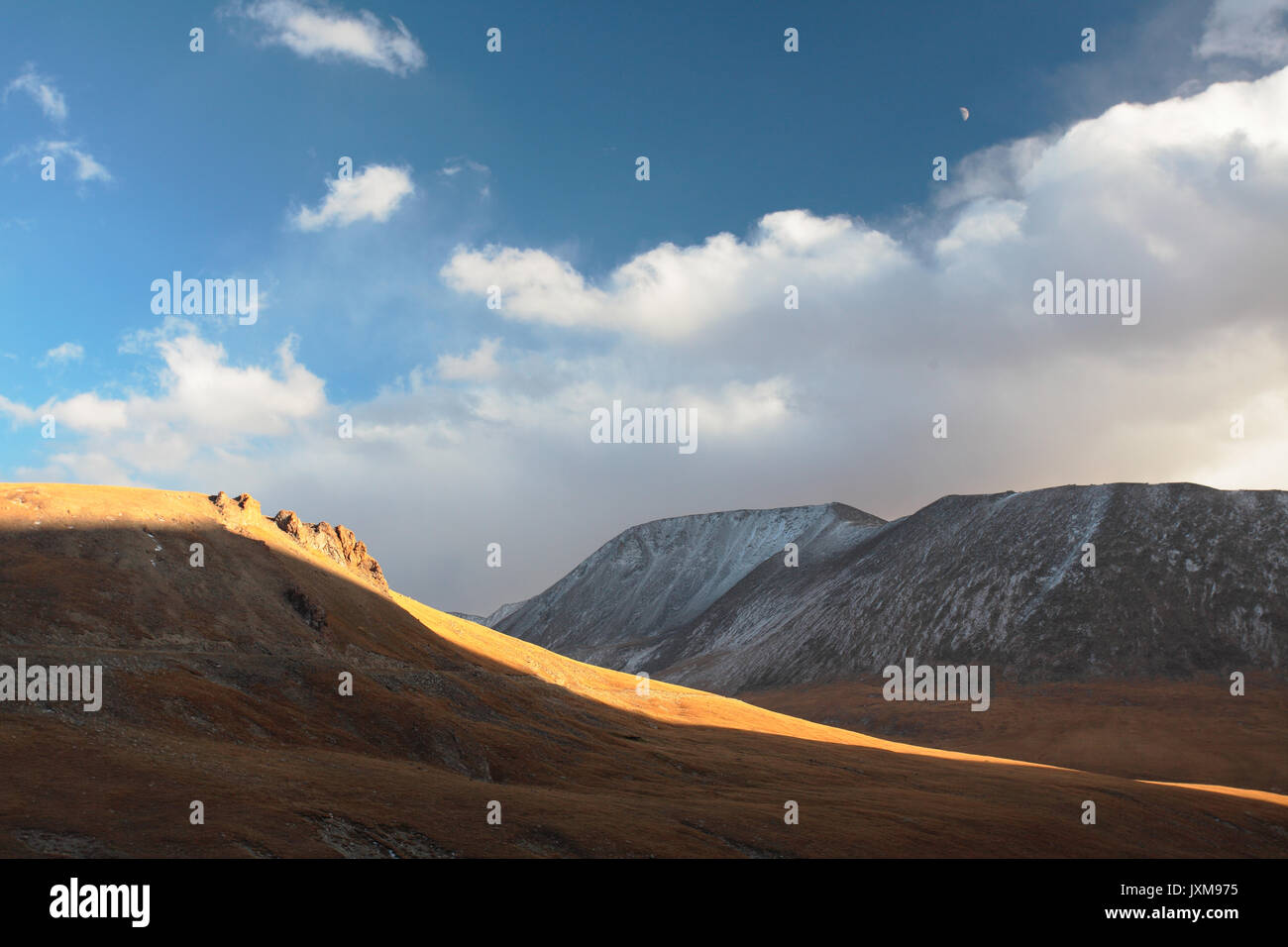 Tien shan mountains, china hi-res stock photography and images - Alamy