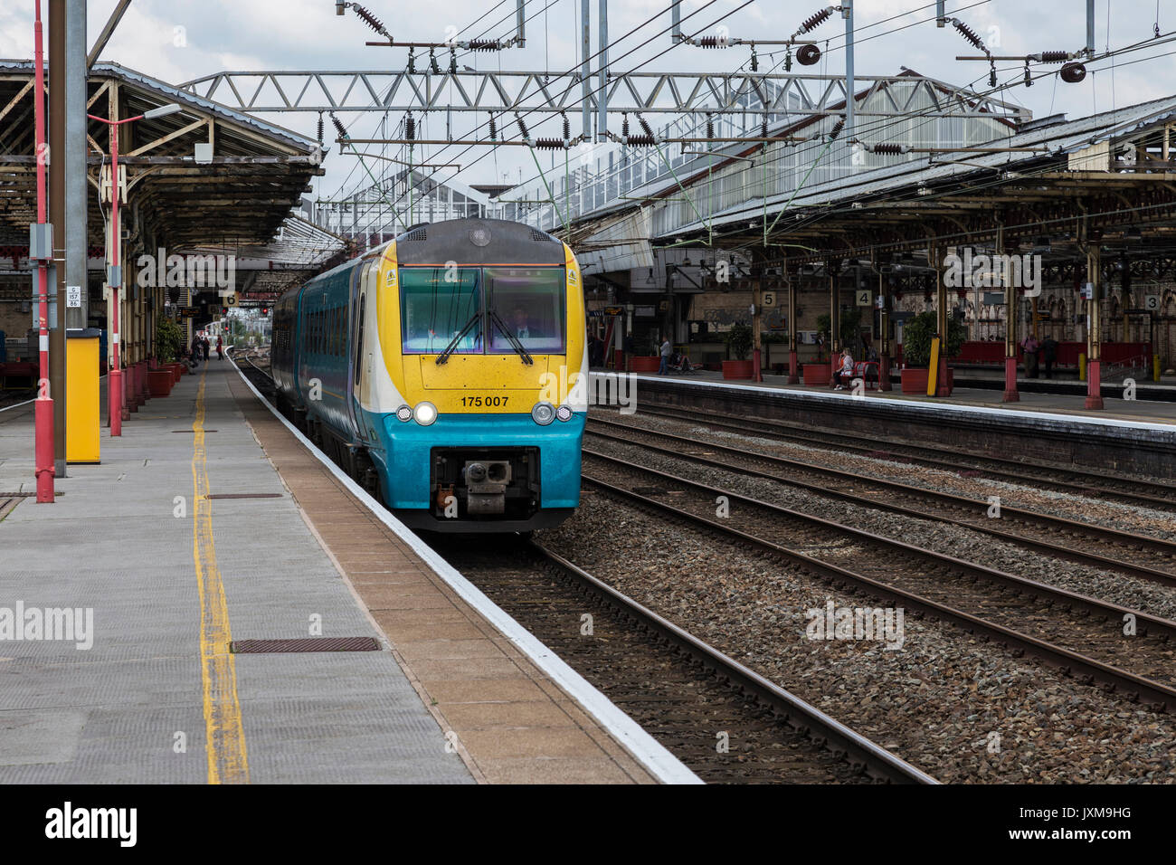 Arriva Trains Class 175 Unit Leaving Crewe for South Wales Stock Photo ...