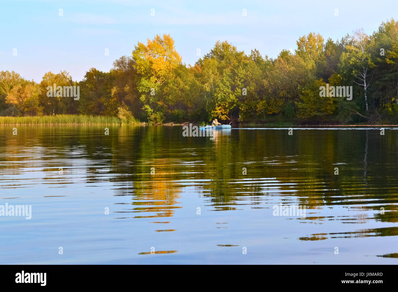 A floating boat with grass hi-res stock photography and images - Alamy