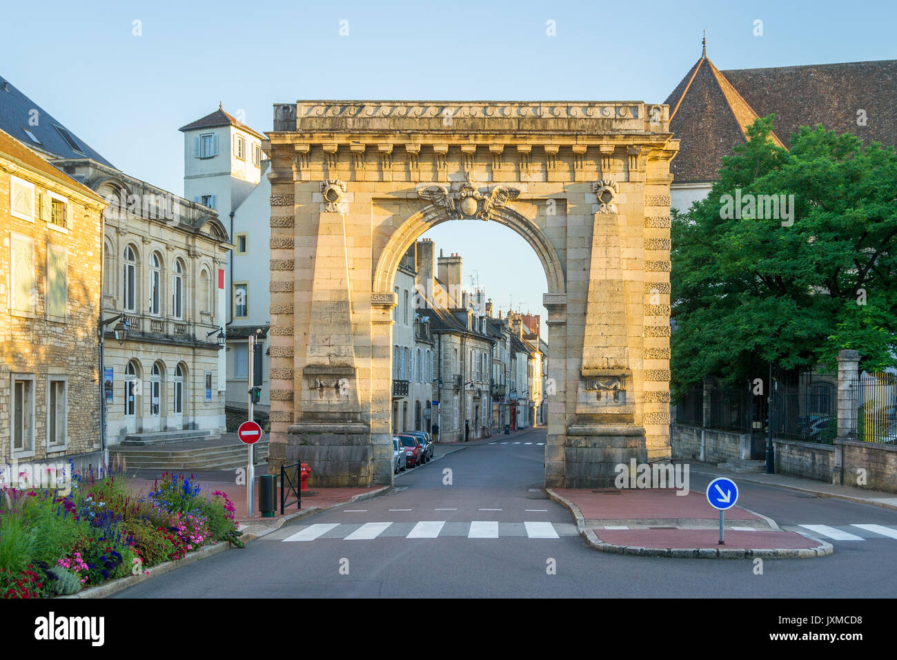 Beaune landmark hi-res stock photography and images - Alamy