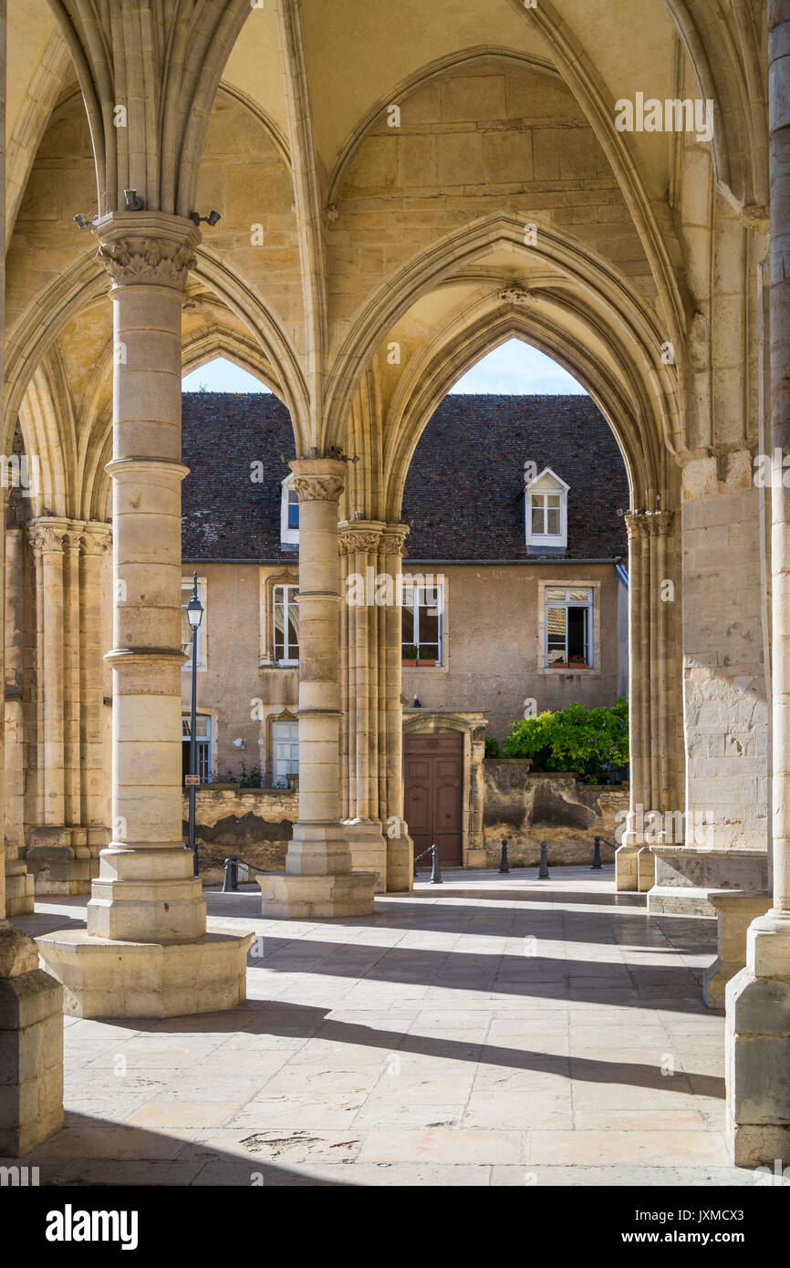 View of Basilica Notre Dame - Beaune, France Stock Photo - Alamy