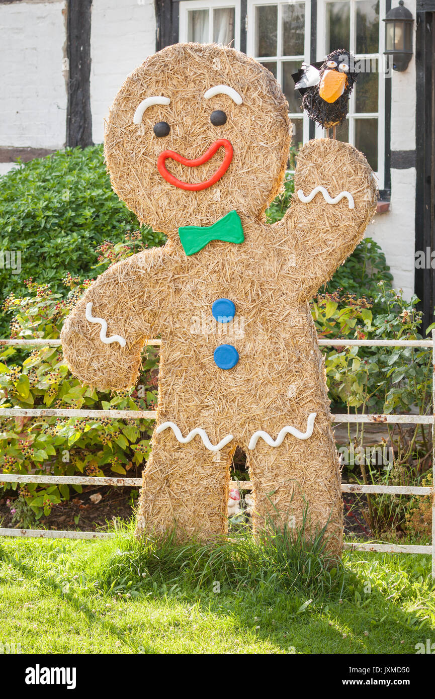 Competition best scarecrow hi-res stock photography and images - Alamy