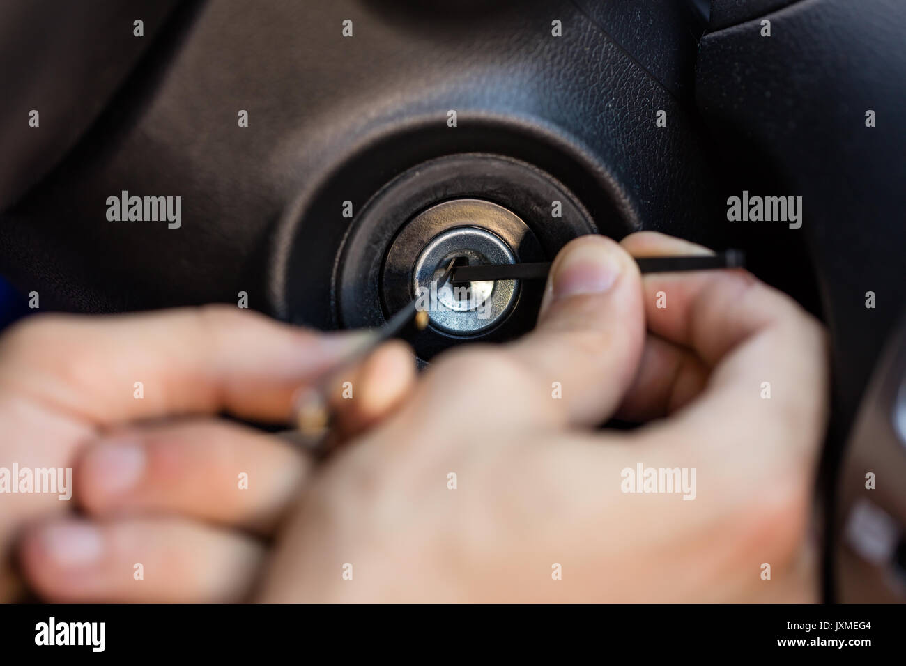 Pick lock hi-res stock photography and images - Alamy