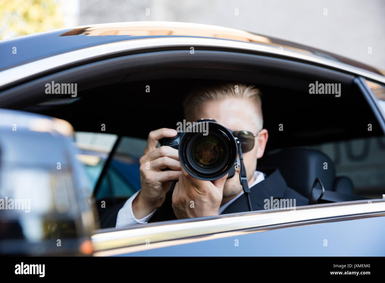 Camera detection hi-res stock photography and images - Alamy