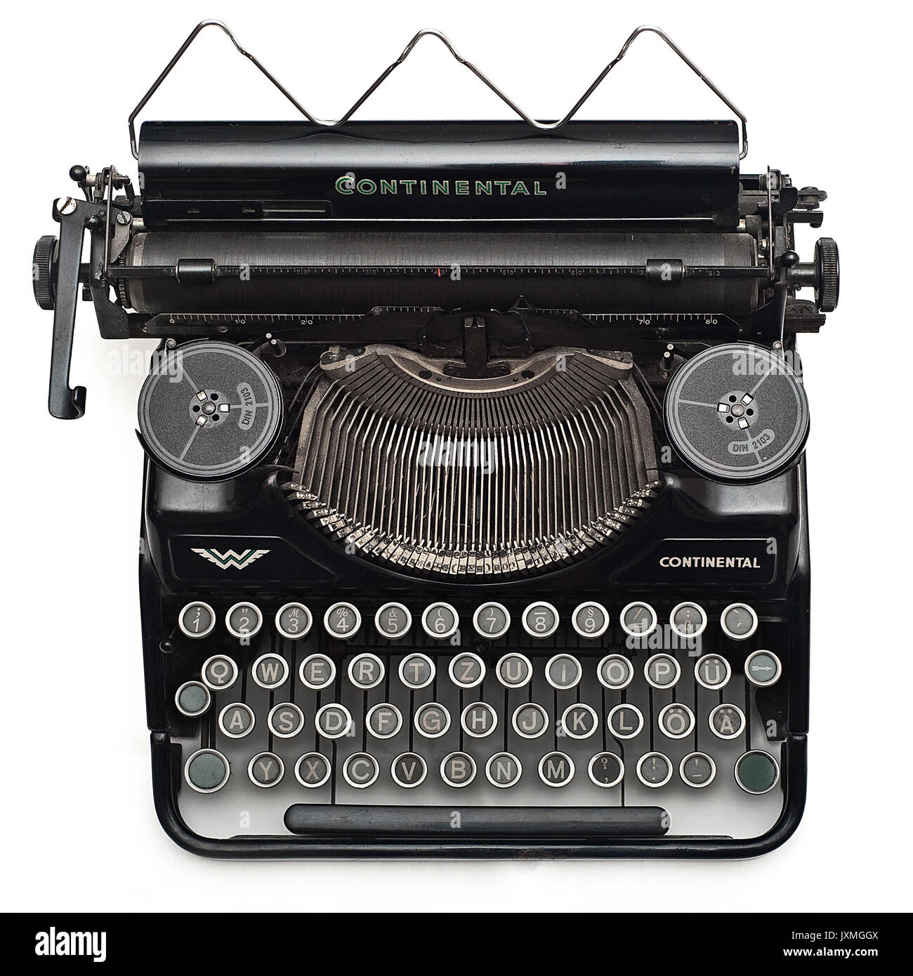 Old Fashioned Typewriter High Resolution Stock Photography and Images ... Old Fashioned Typewriter High Resolution Stock Photography and Images ...
