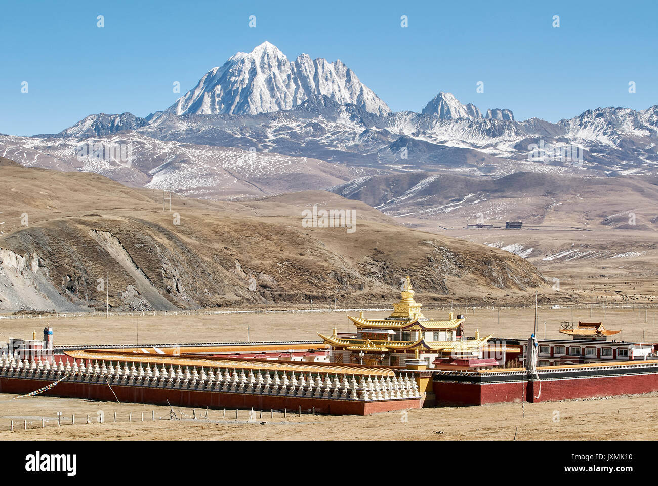 Tagong Temple and grasslands, Kangding, Sichuan, China Stock Photo - Alamy