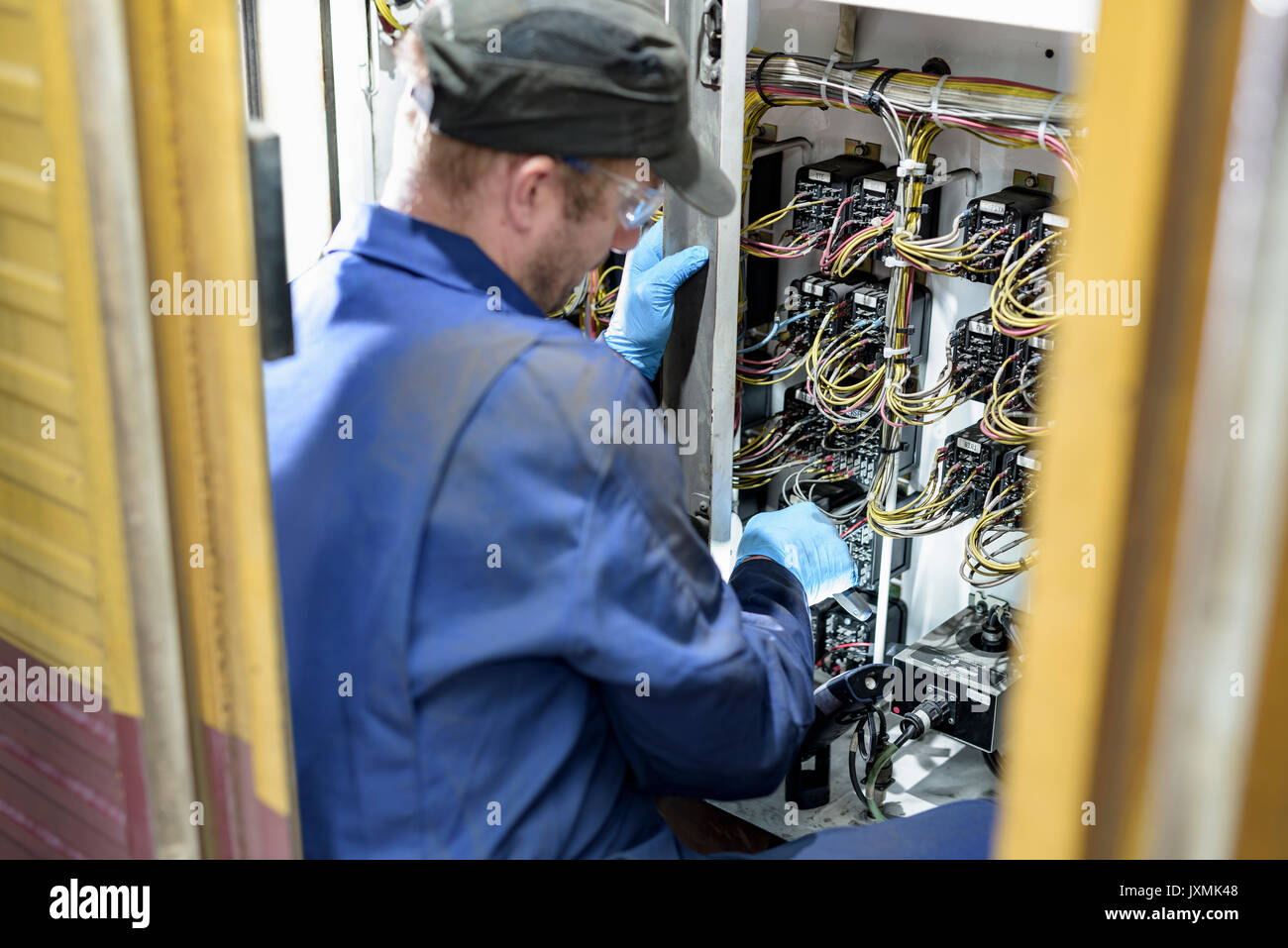 Electrical locomotive hi-res stock photography and images - Alamy