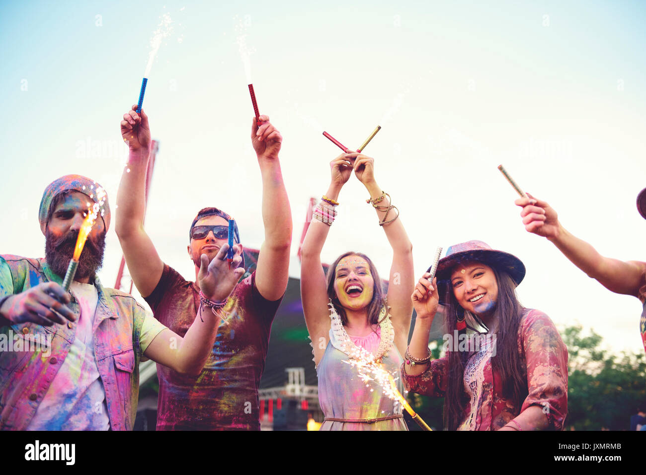 Coloured chalk powder hi-res stock photography and images - Alamy