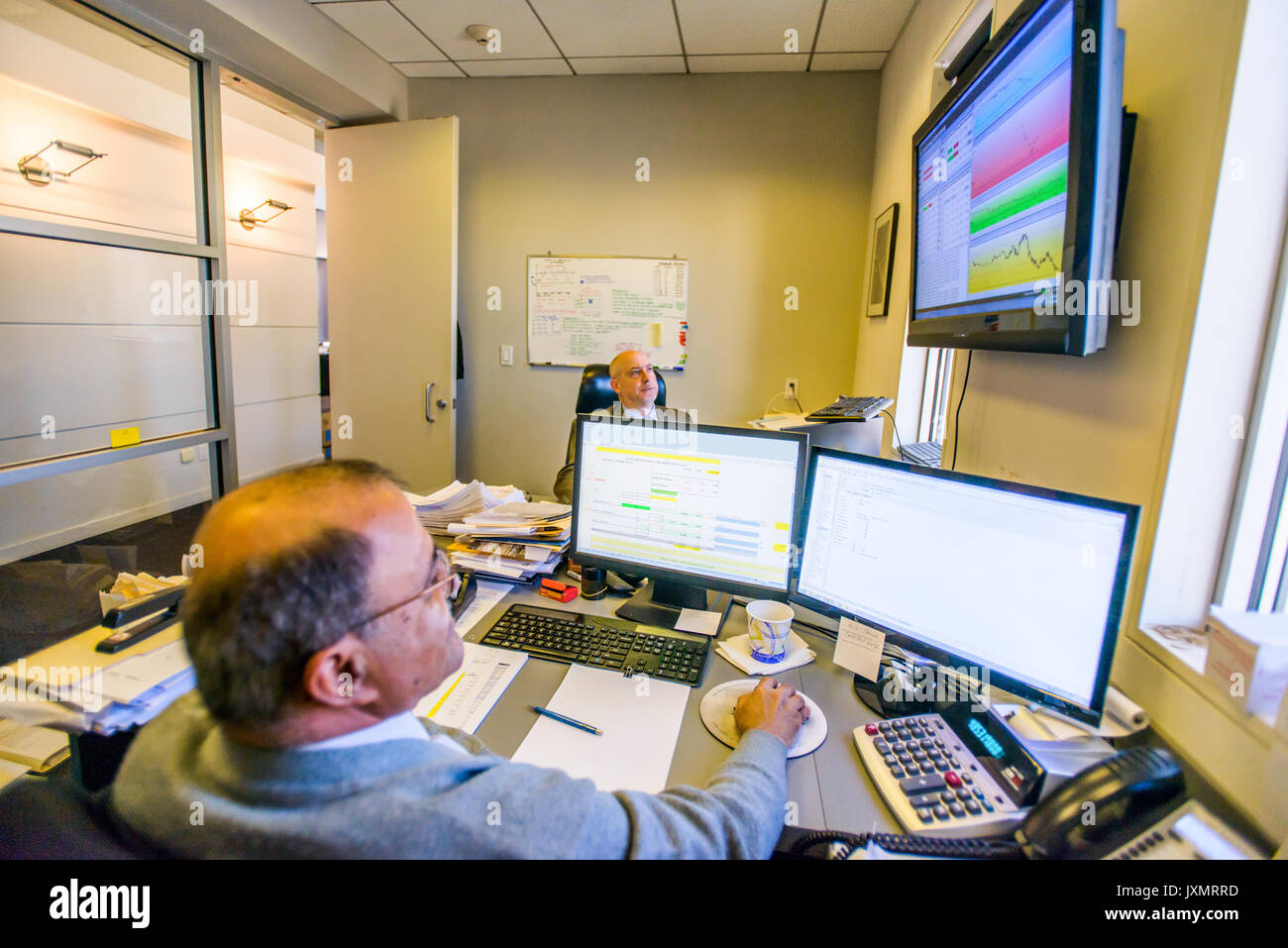 Worker office hi-res stock photography and images - Alamy