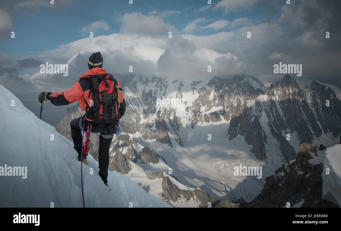 Side of mountain hi-res stock photography and images - Alamy