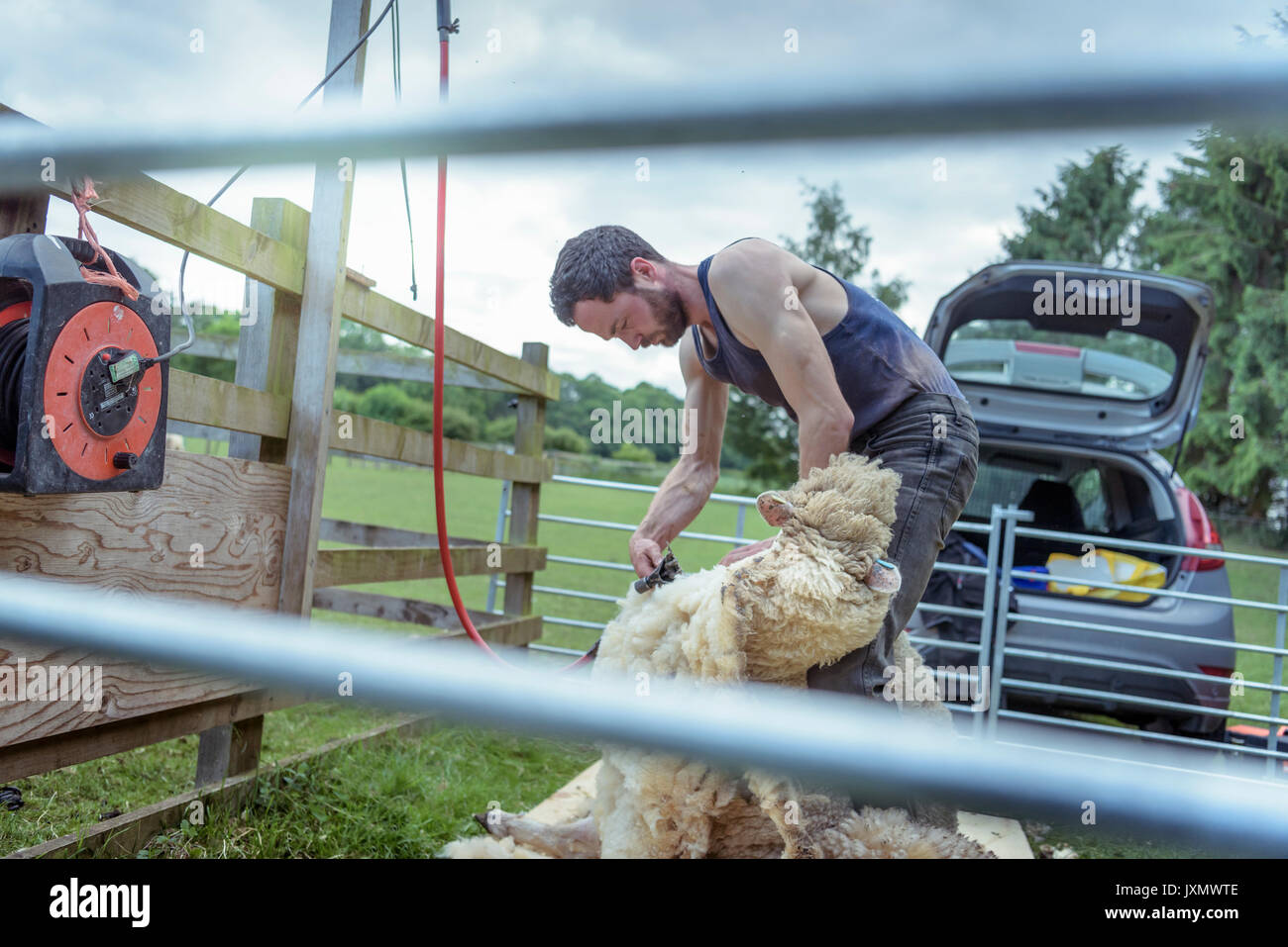 Transport tadcaster hi-res stock photography and images - Alamy
