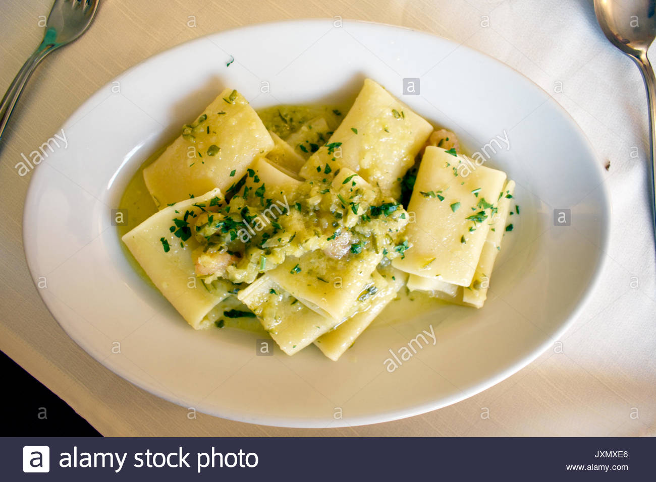Maccaroni And Cheese Stock Photos & Maccaroni And Cheese Stock Images ...