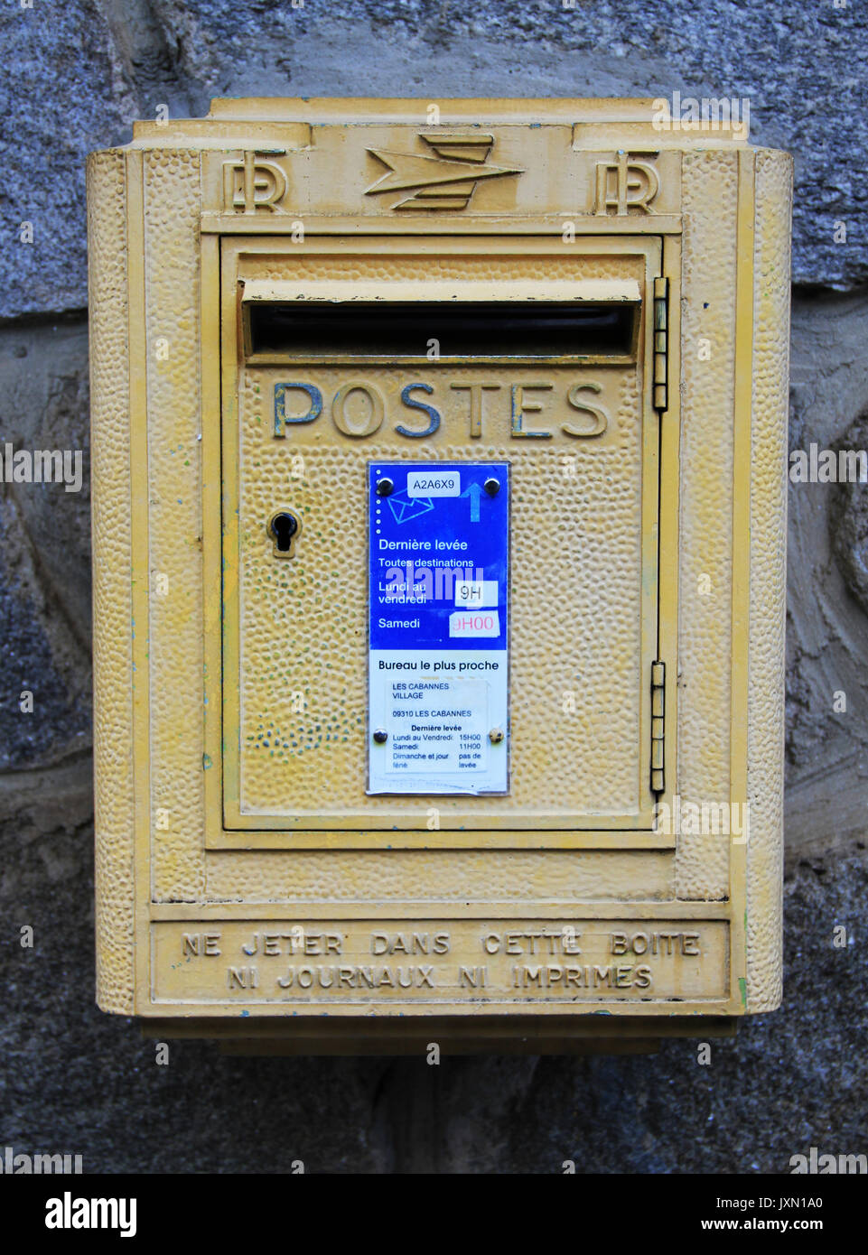 French post box hi-res stock photography and images - Alamy