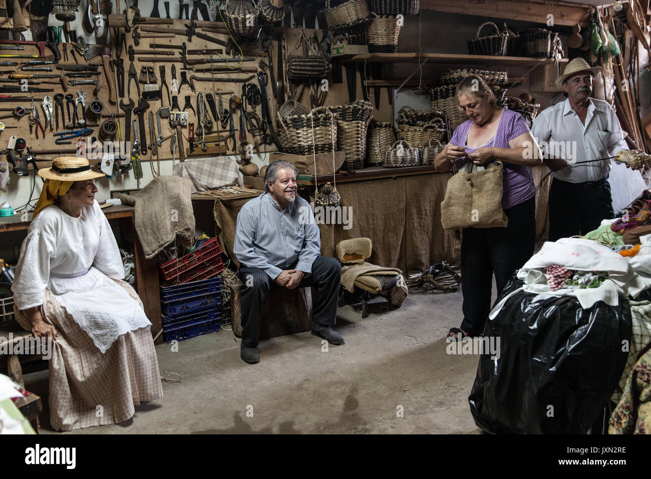 old male basketmaker Stock Photo - Alamy