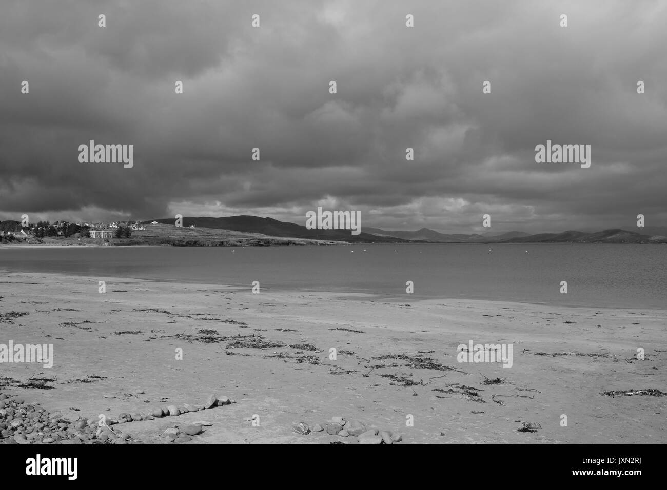 Ballinskelligs beach hi-res stock photography and images - Alamy
