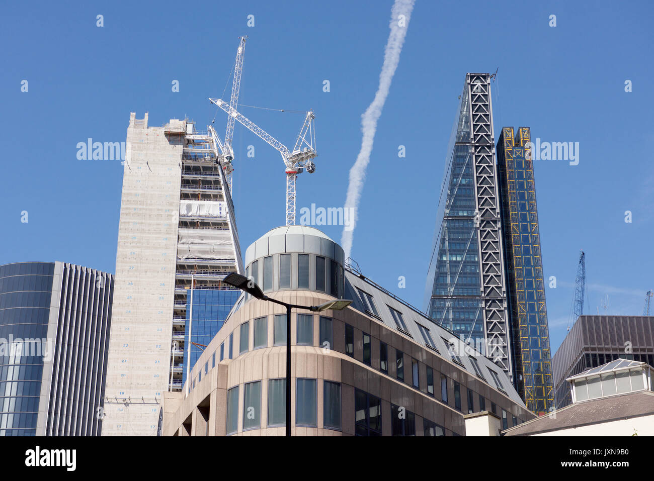 Aldgate tower construction hi-res stock photography and images - Alamy
