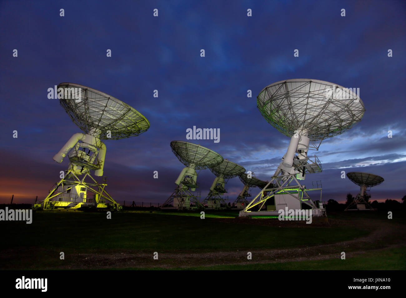 The Arcminute Microkelvin Imager AMI at the Mullard radio observatory ...