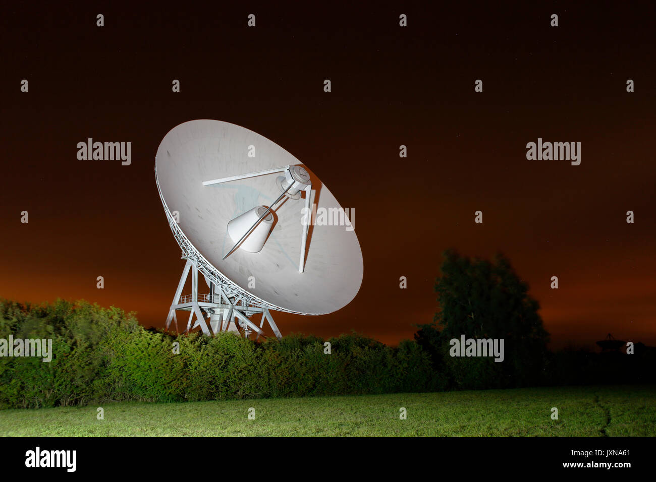 Multi Element Radio Linked Interferometer Network, MERLIN Radio ...