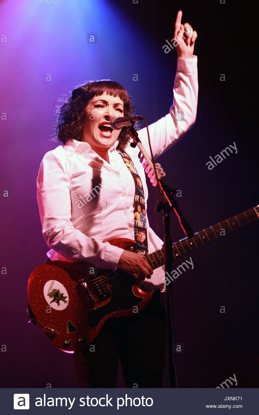 Jane Wiedlin Stock Photos & Jane Wiedlin Stock Images - Alamy