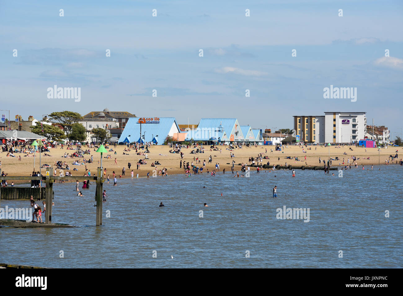 Southend on sea beach hi-res stock photography and images - Alamy