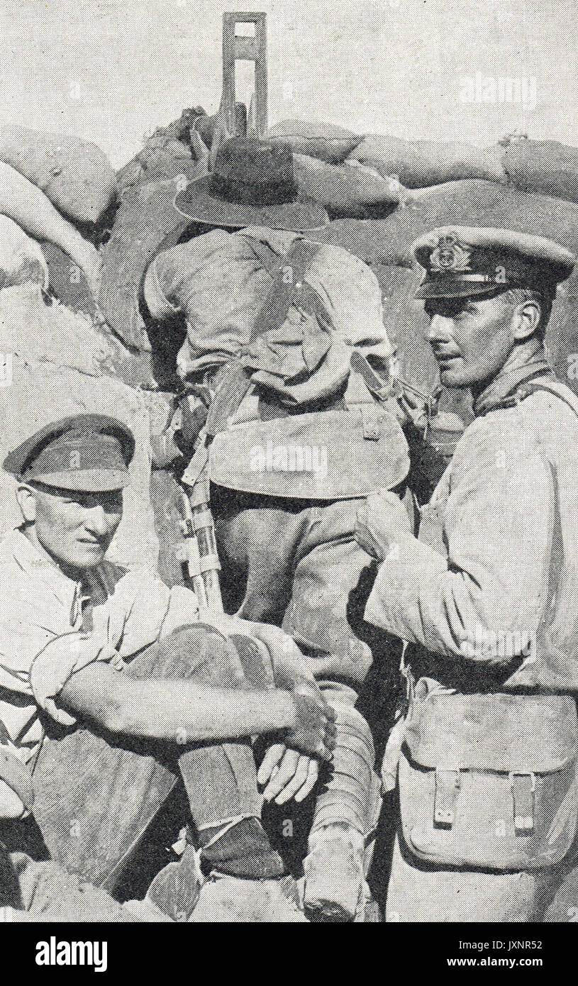 Periscope rifle hi-res stock photography and images - Alamy