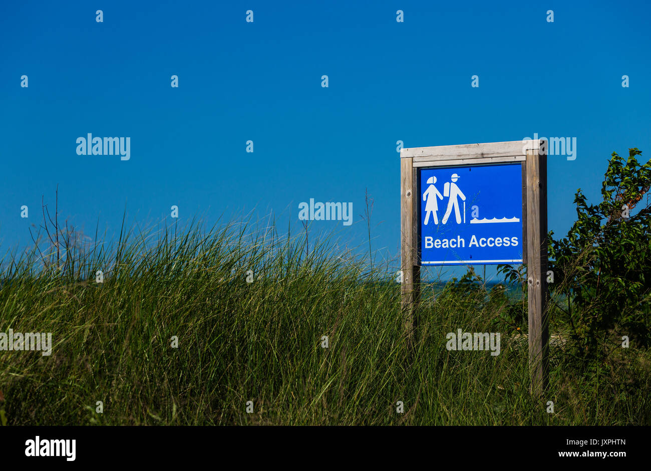 Swimming access hi-res stock photography and images - Alamy