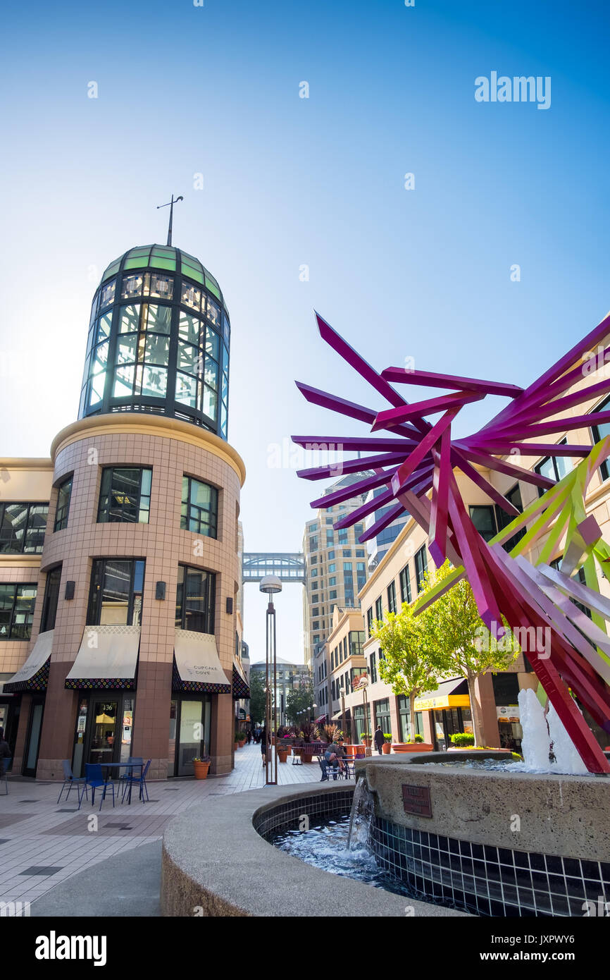 Oakland mall hi-res stock photography and images - Alamy