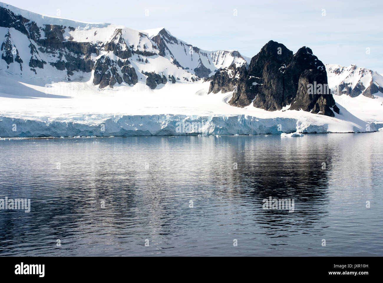 Antarctica - Coastline Of Antarctica With Ice Formations - Beautiful ...