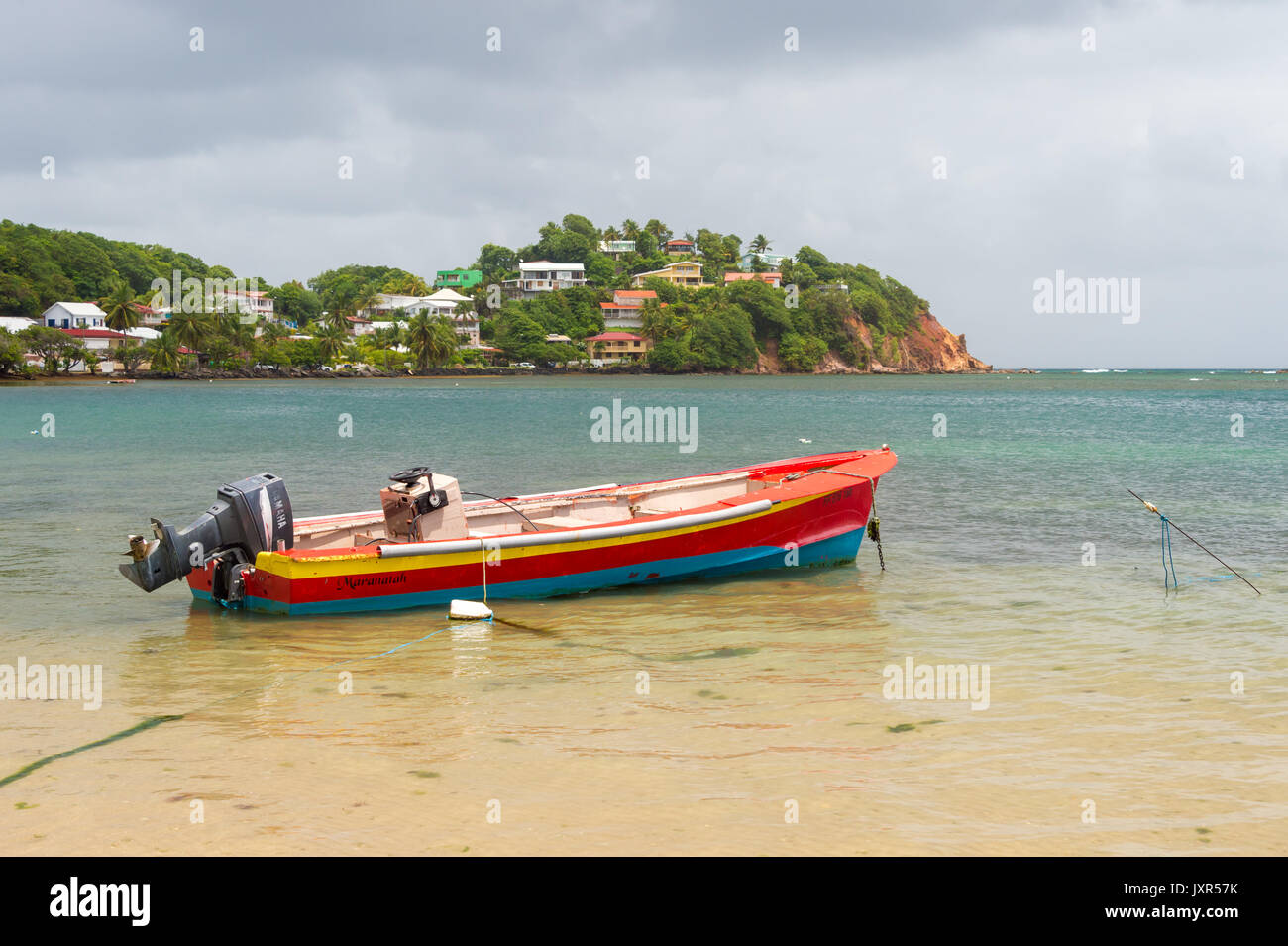 Colorful fishing boats in Tartane, Presqu'ile de la Caravelle ...