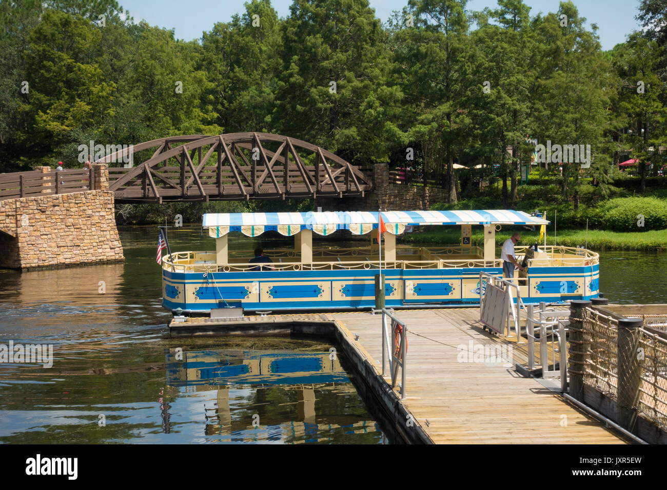 Sassagoula River Cruise Ferry boat taking guests from Port Orleans ...