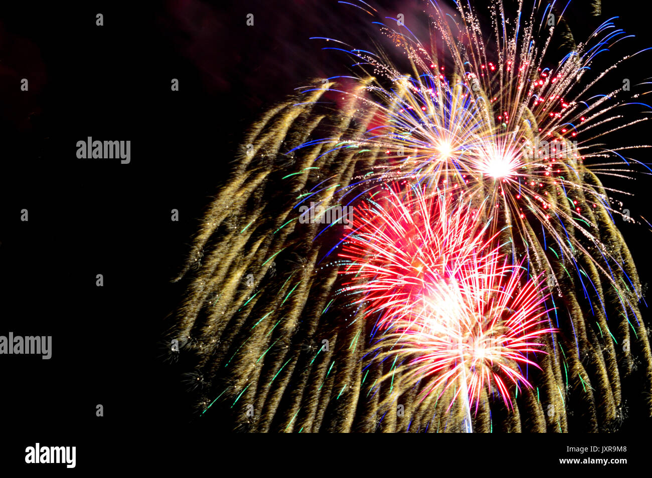 Roman candle firework hi-res stock photography and images - Alamy