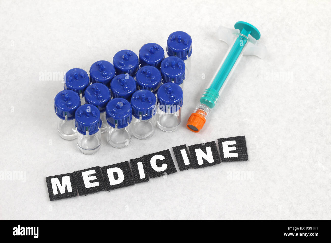 Medicine vial hi-res stock photography and images - Alamy
