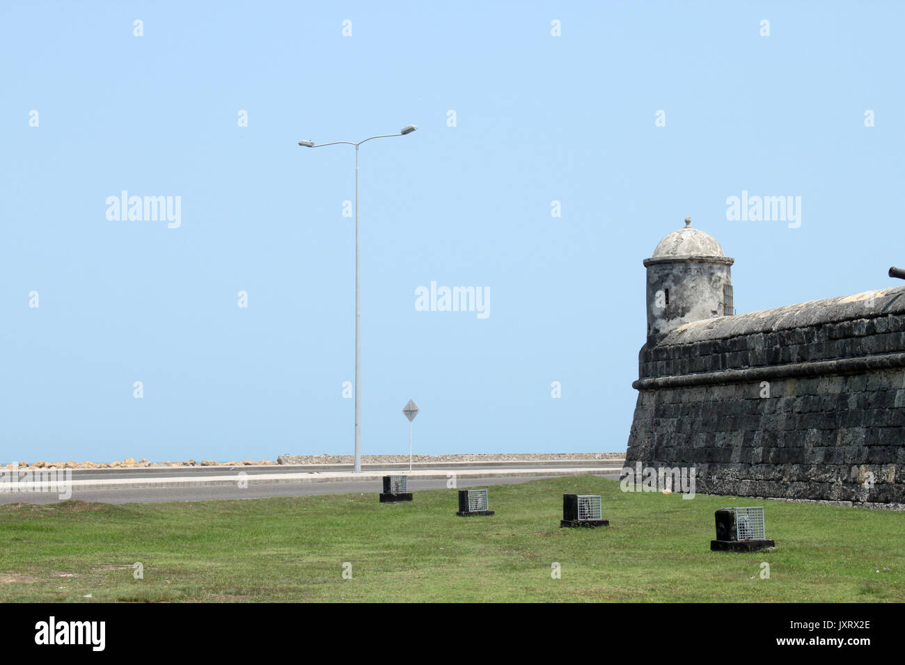 Defensive architecture hi-res stock photography and images - Alamy