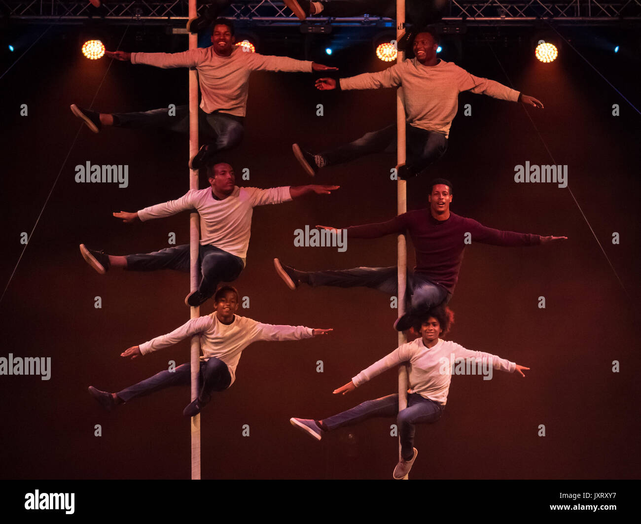 Circus hub hi-res stock photography and images - Alamy