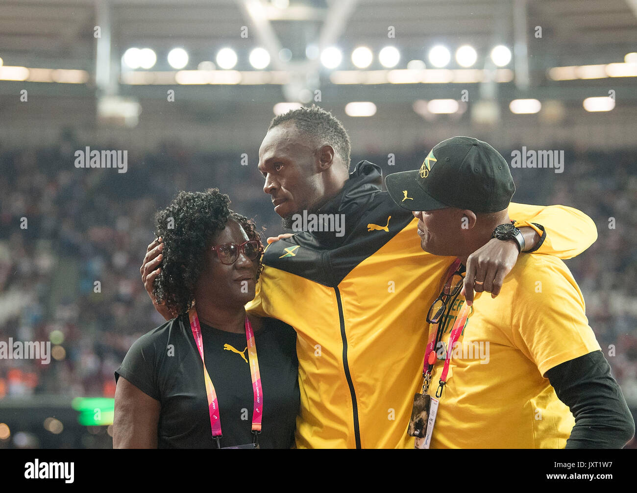 Jennifer bolt hi-res stock photography and images - Alamy