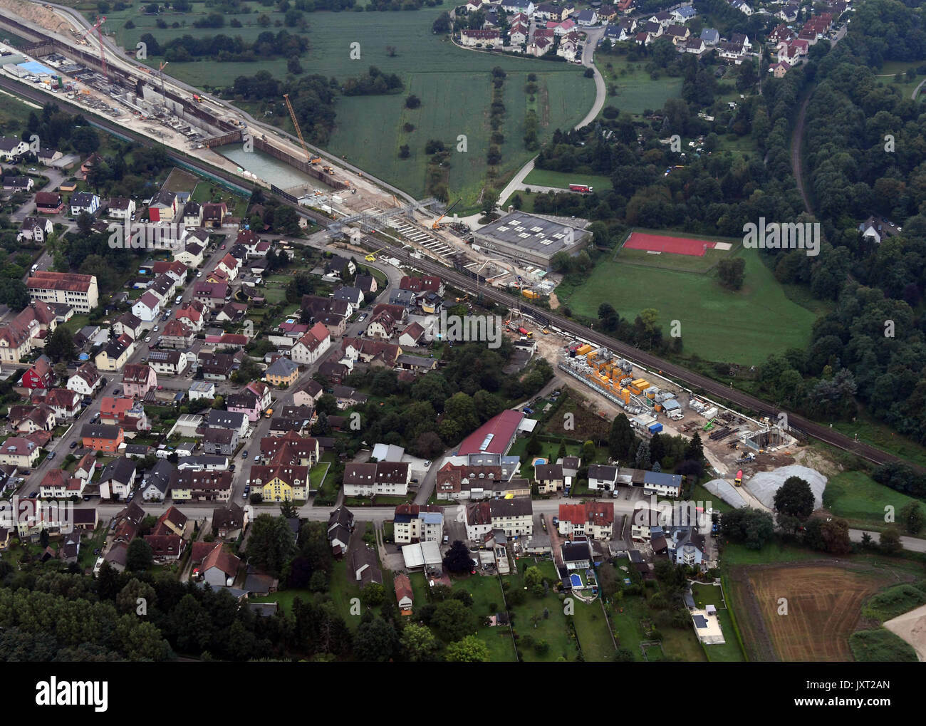 Sagging rail hi-res stock photography and images - Alamy