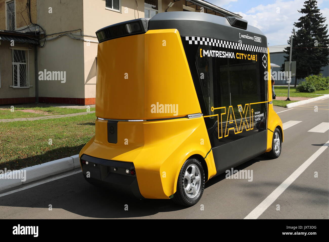 Self Drive Taxi High Resolution Stock Photography and Images - Alamy