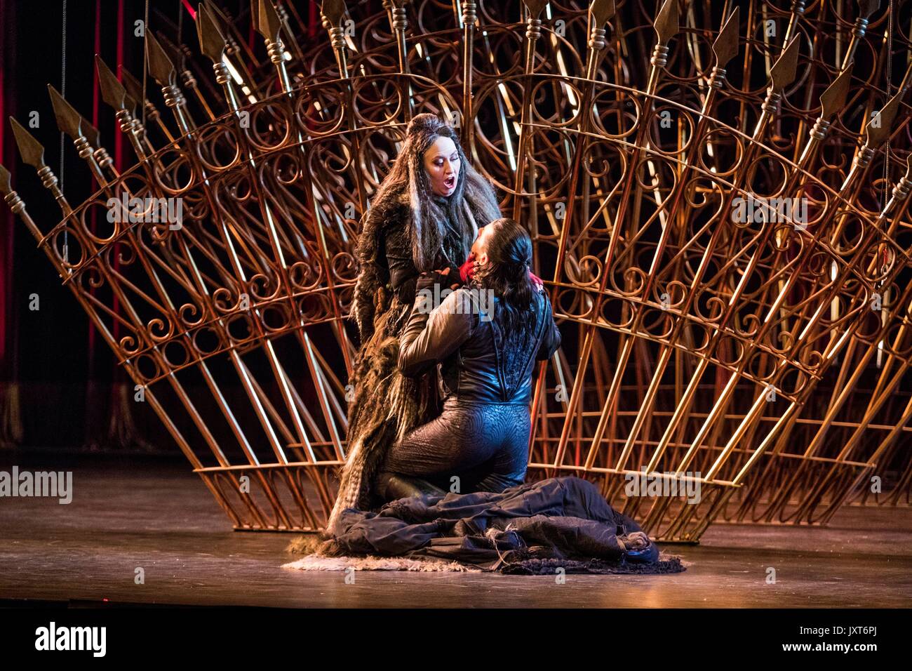 Anna dyson hi-res stock photography and images - Alamy