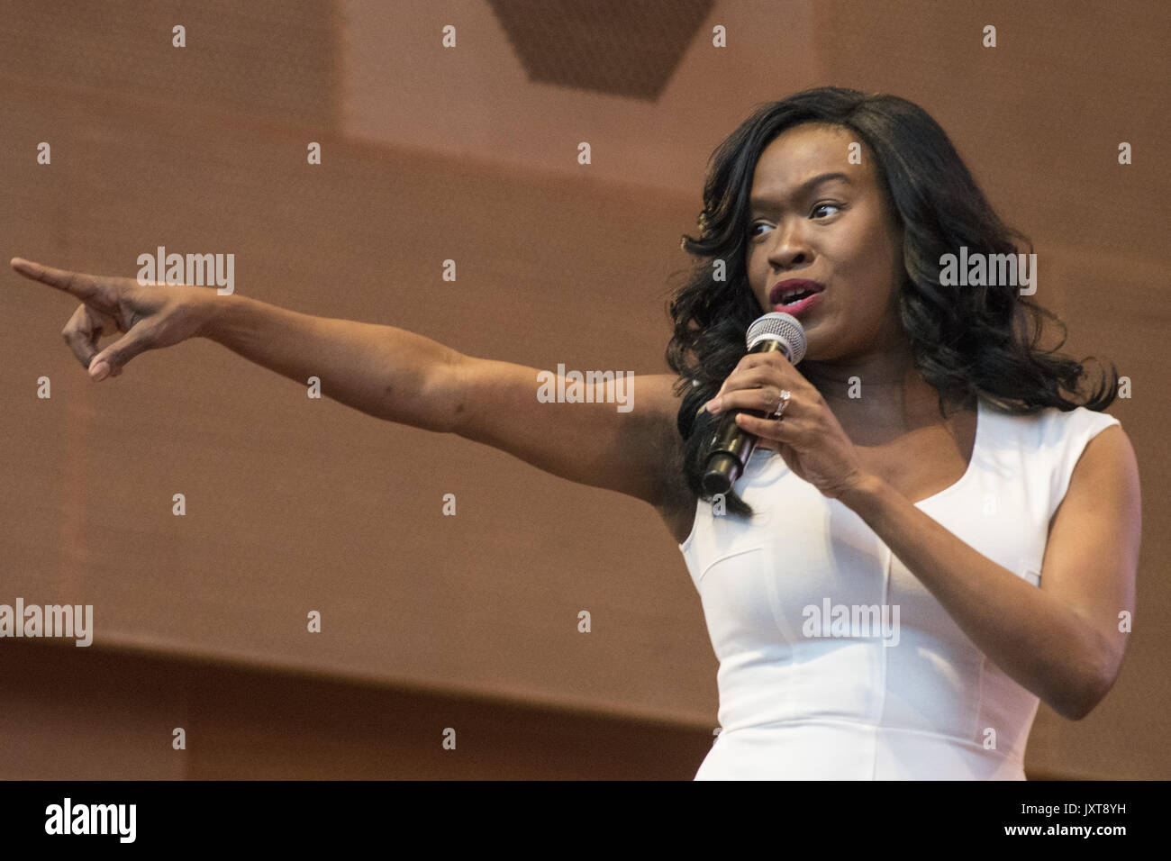 Moeisha hi-res stock photography and images - Alamy