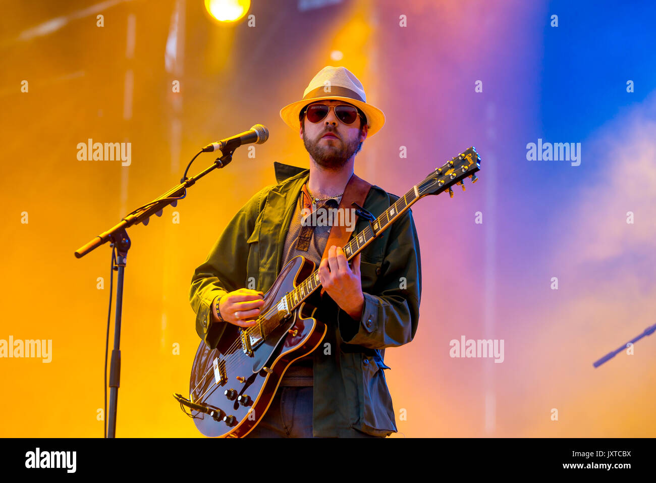 BENICASSIM, SPAIN - JUL 16: The Coral (pop rock band) perform in ...