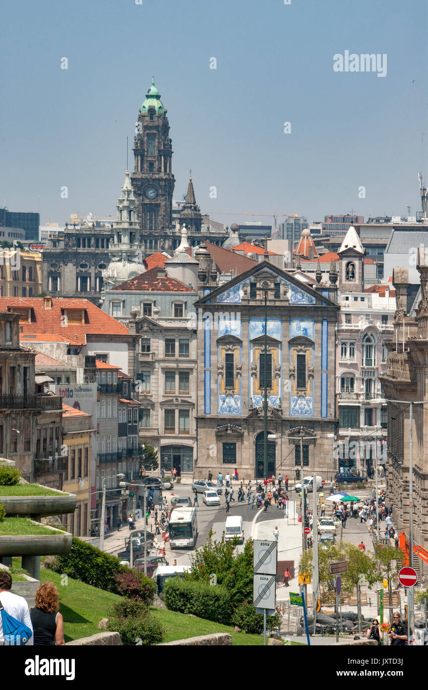 Oporto cathedral hi-res stock photography and images - Alamy