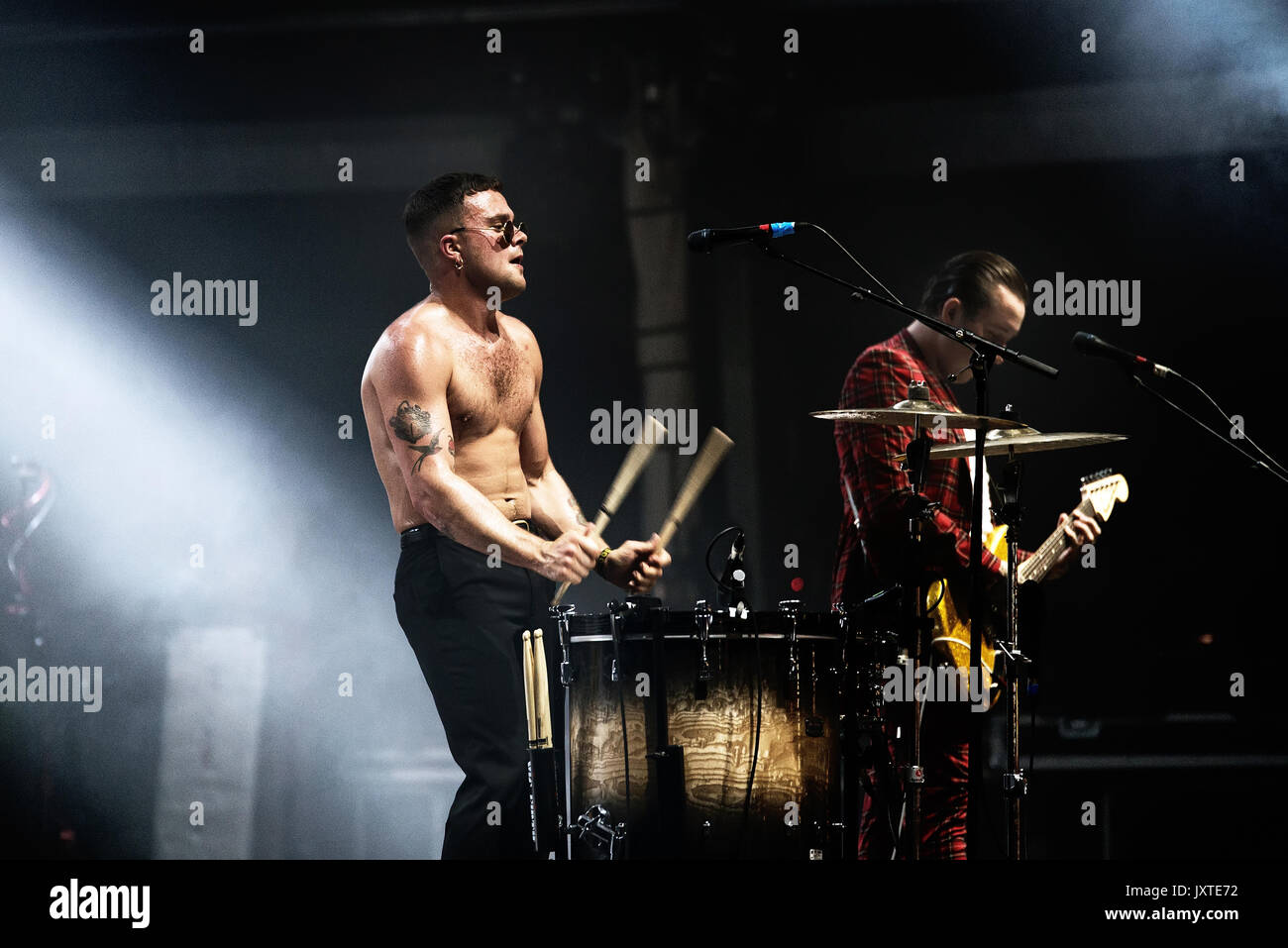Slaves Band