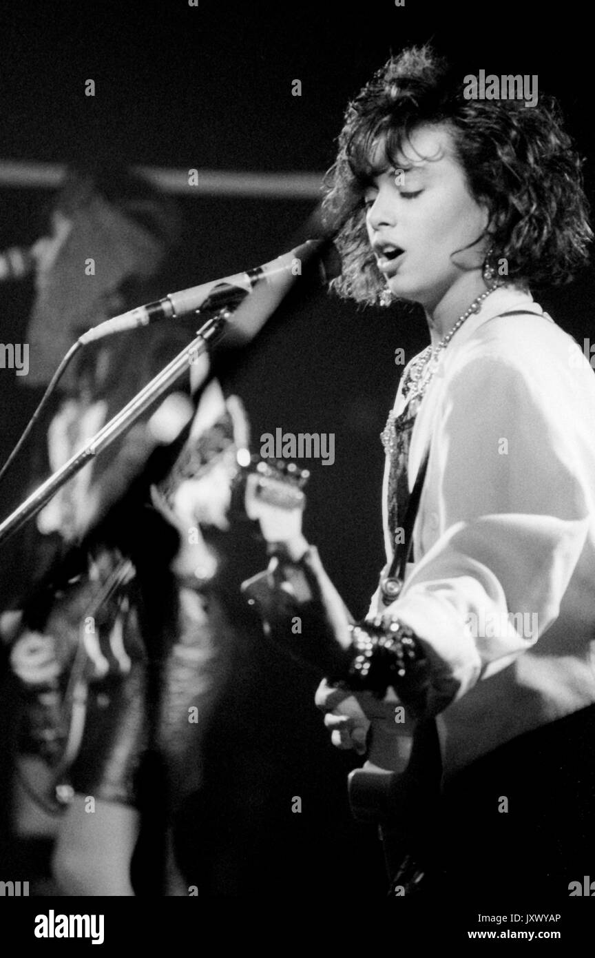 The bangles susanna hoffs Black and White Stock Photos & Images - Alamy