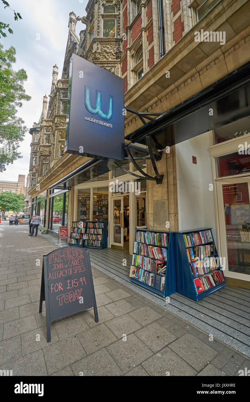 waterstone's book shop Stock Photo - Alamy