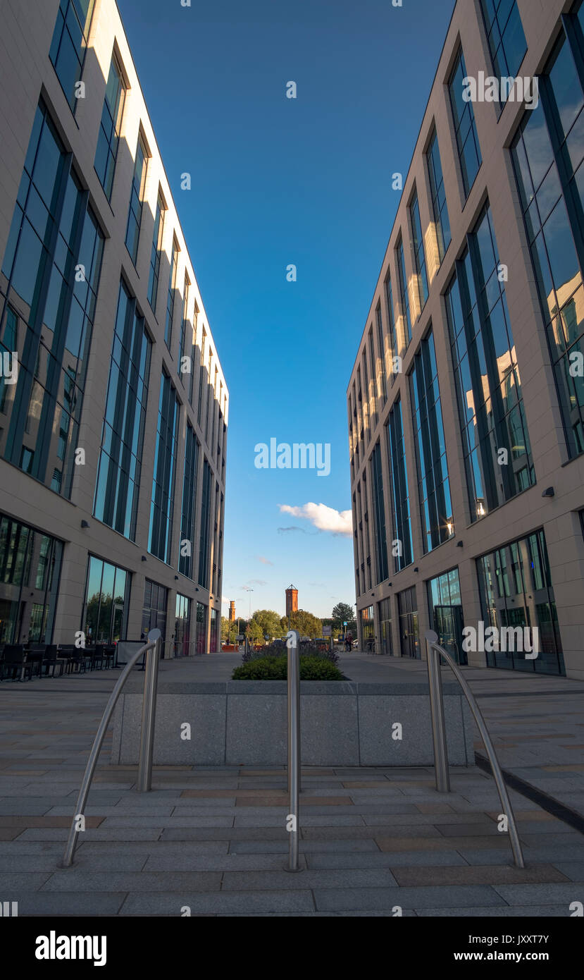 Some wonderful buildings, architecture and features around Leeds City ...