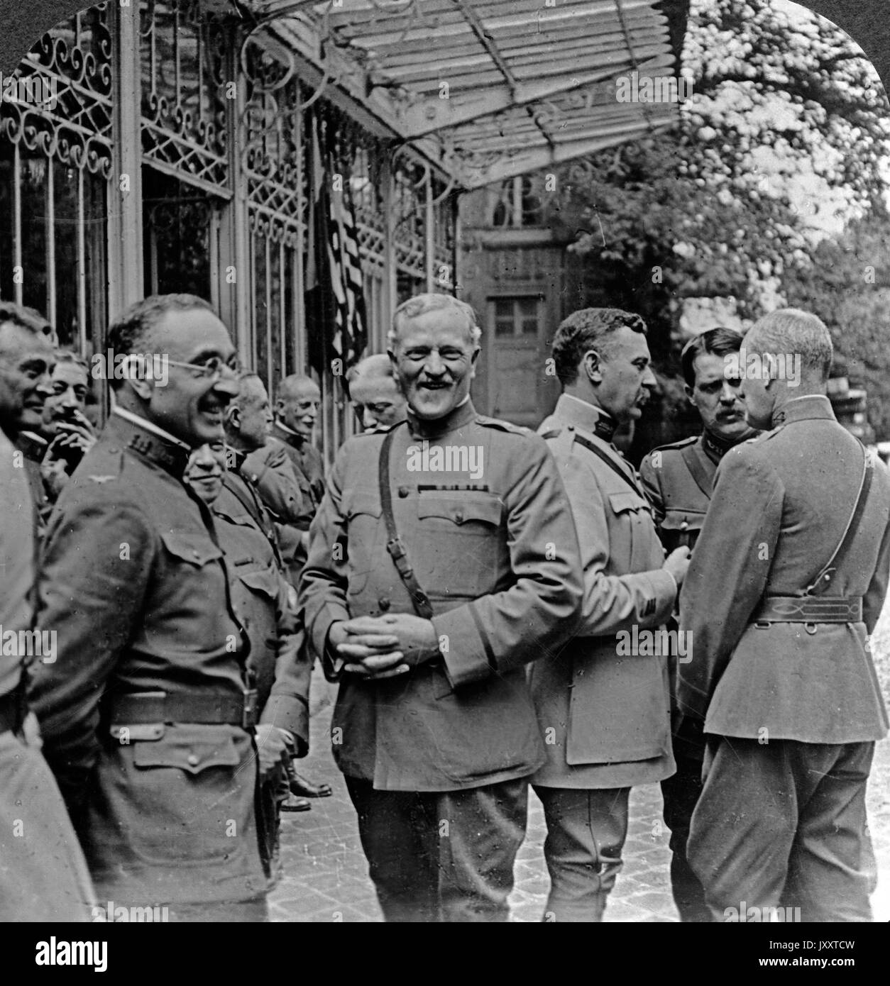 General pershing in paris hi-res stock photography and images - Alamy