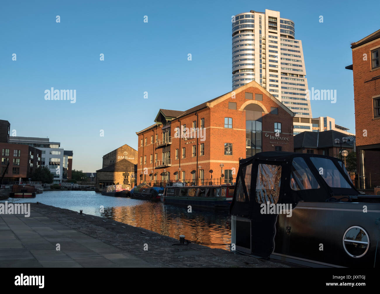 Some wonderful buildings, architecture and features around Leeds City ...