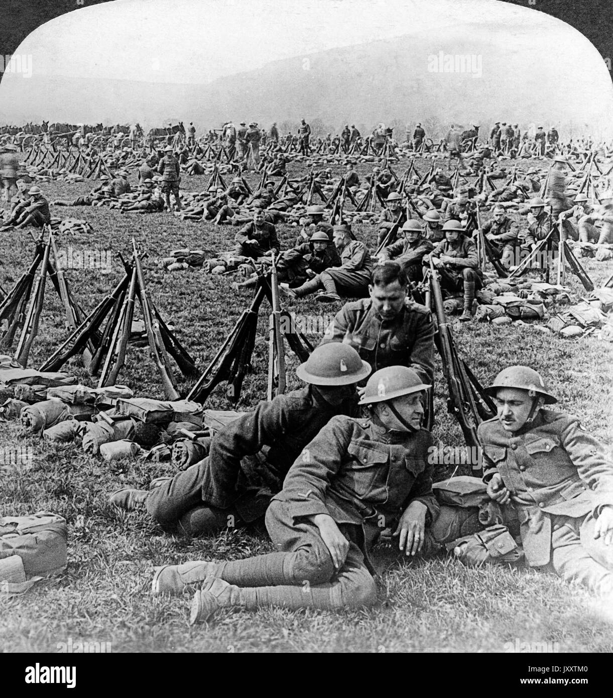 Divisional review hi-res stock photography and images - Alamy