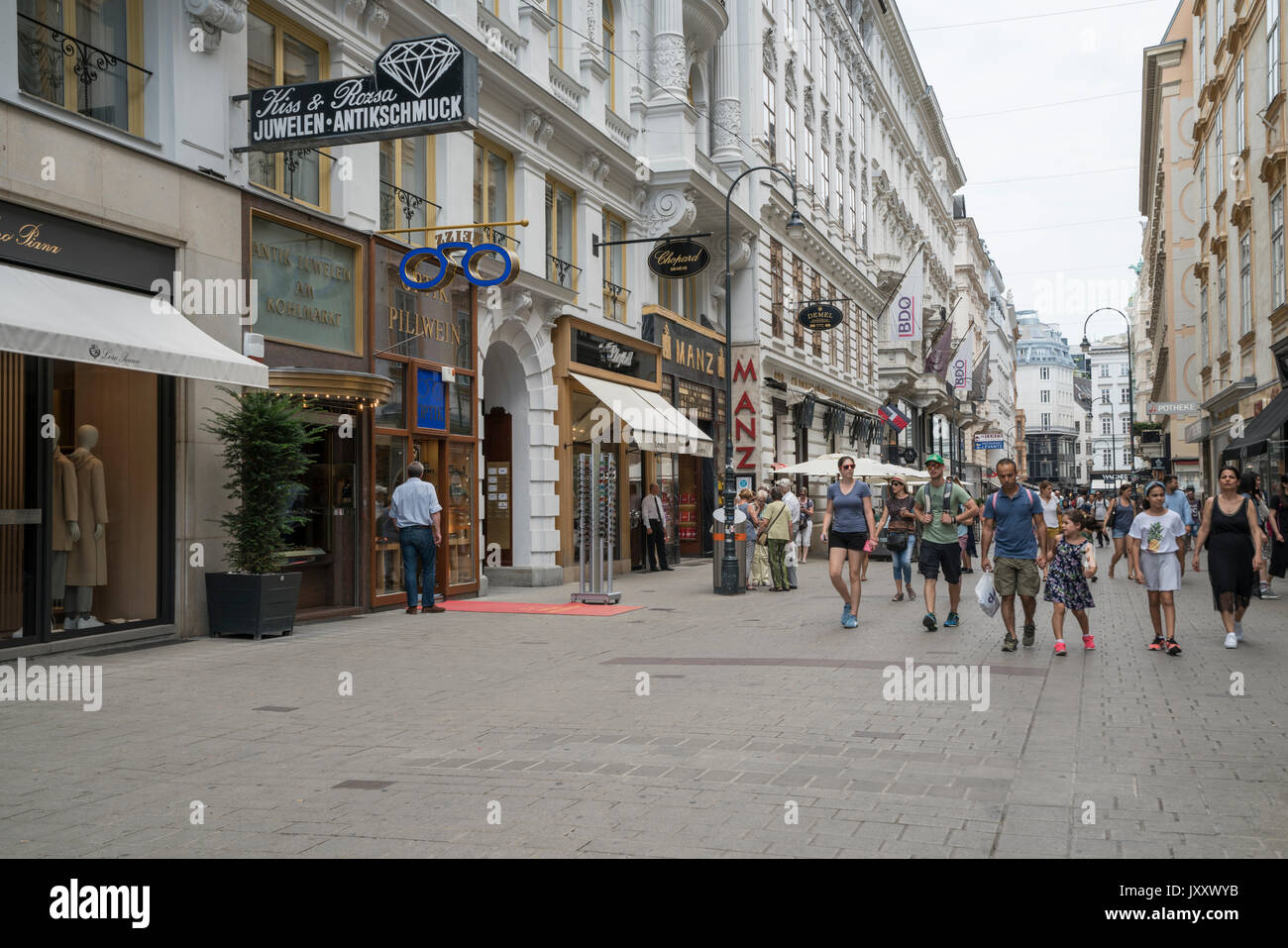 Wien kohlmarkt vienna hi-res stock photography and images - Alamy