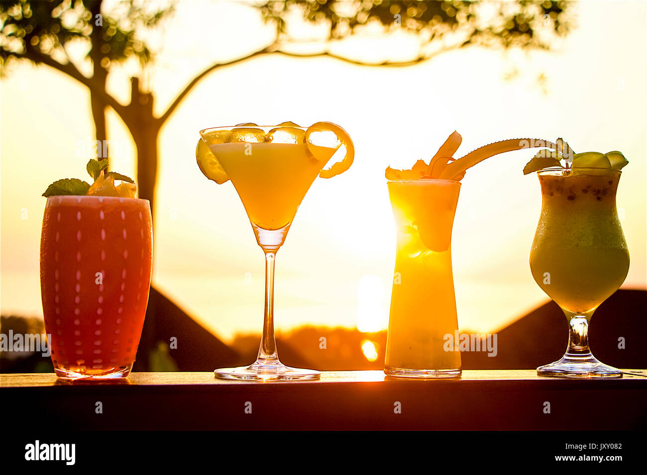 Luxury cocktail hi-res stock photography and images - Alamy